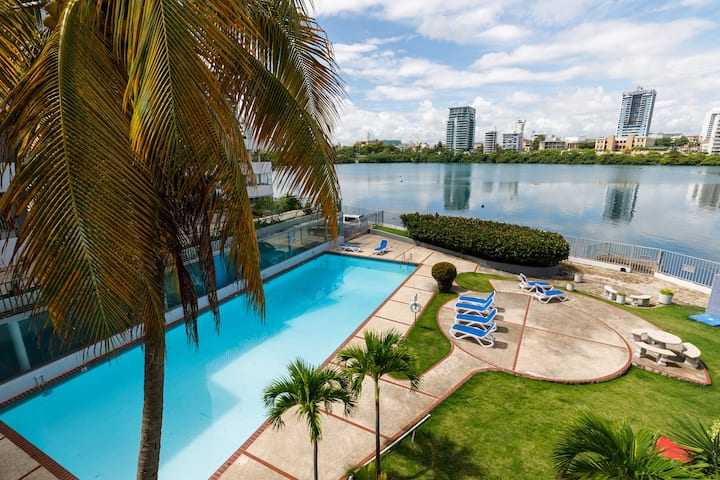 Beautiful Retreat W. Pool And Perfect Location - San Juan