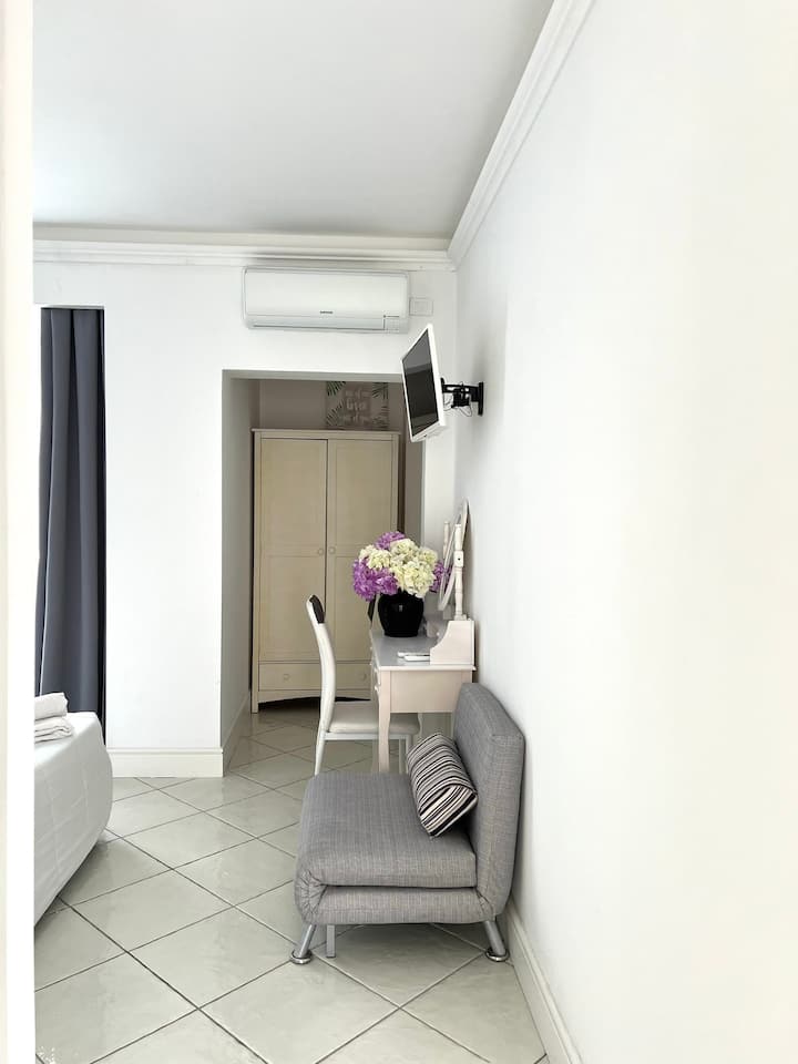 Double Ensuite
Feviel 4 - Anacapri