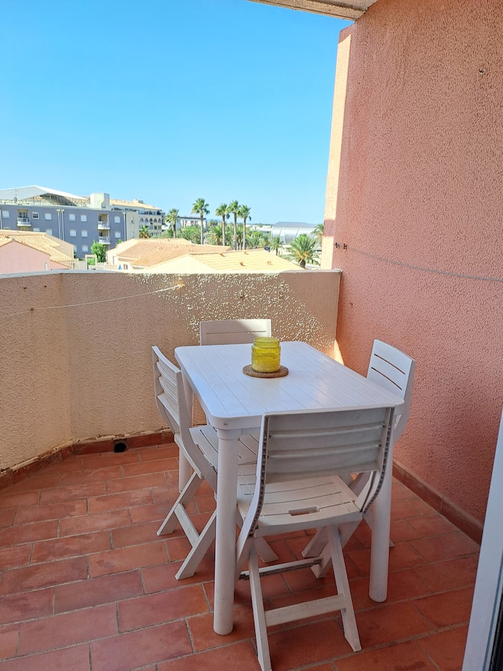 Agréable Appartement, Proche Mer, Parking Privé - Mèze