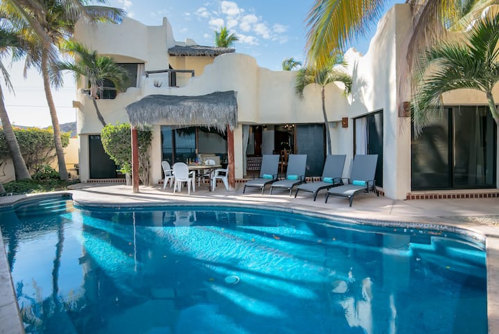 Beachfront-surfing- Private Pool - San José del Cabo