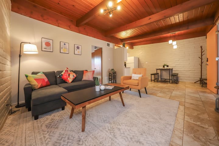 Private And Cute Townhome - Tucson