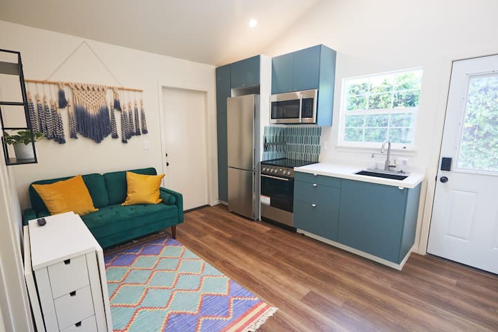 Newly Built Adu, 1mi To Beach Long Stays Welcome! - Santa Cruz, CA