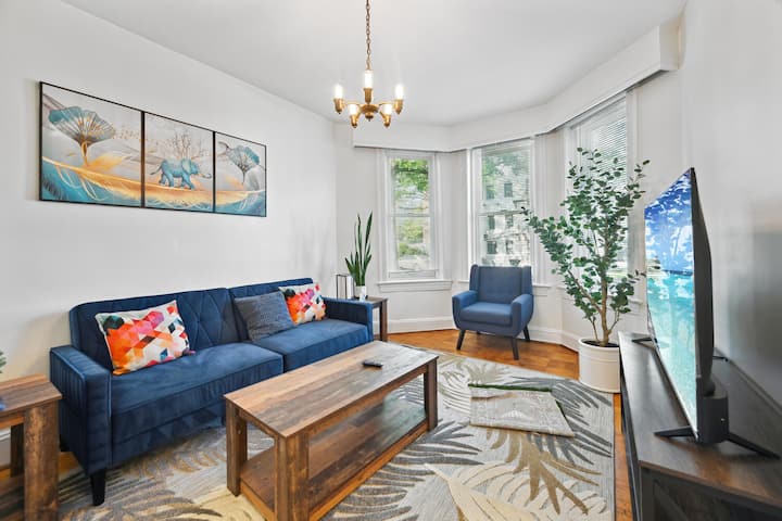 Charming 2br Cohi Retreat - Washington, DC