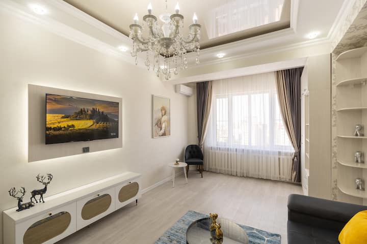 Городской шарм и горная панорама - Bishkek