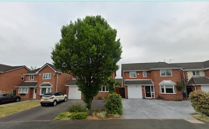 Short Stay In Warrington - Warrington