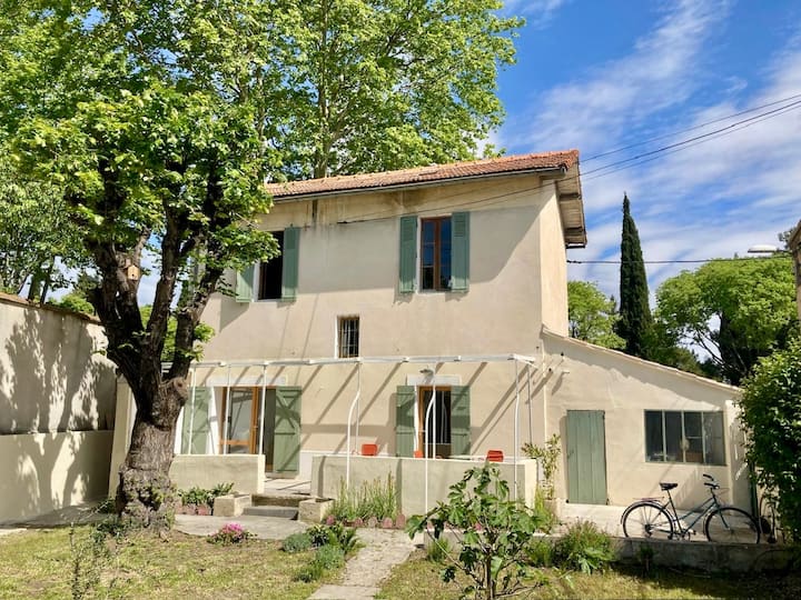 Maison De Ville Avec Jardin - Avignon