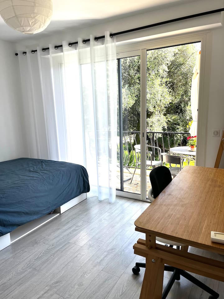Chambre Cosy Avec Terrasse - Villefranche-sur-Mer