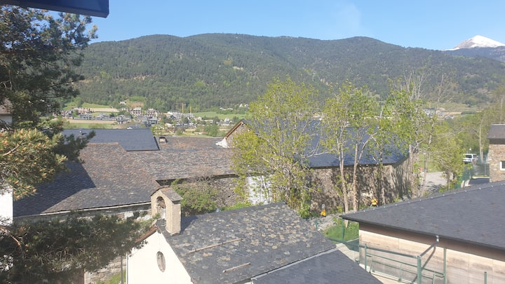 Habitación Individual Con Balcón Y Vista Montaña - Andorra la Vella