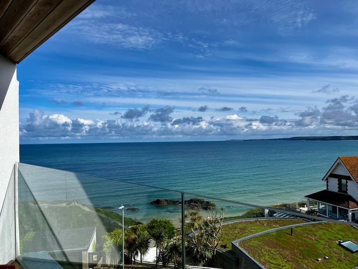 Surf Style Family House - Incredible Views - Pentire