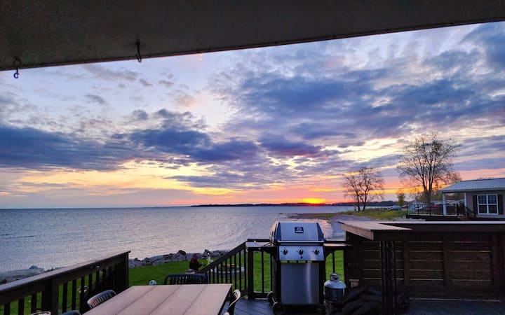 Waterfront Cottage At Sherkston Shores Resort - Crystal Beach