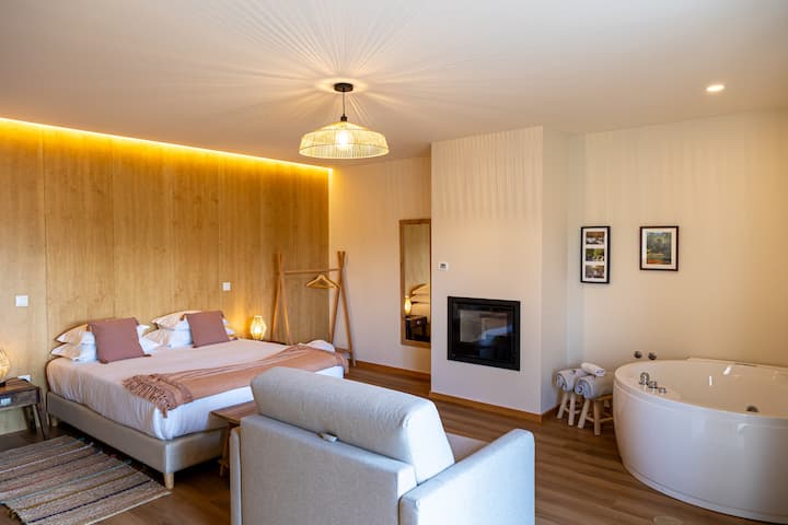 Amália Suite - Amarante