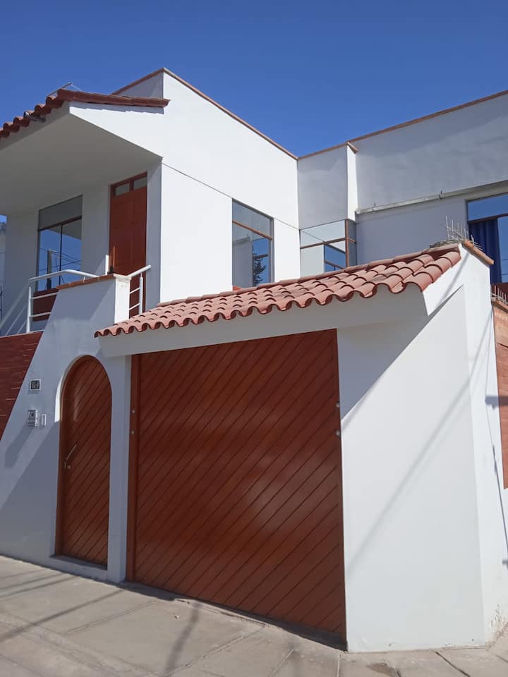 Kazike Aparts # 1: Céntrico Y Muy Cómodo Duplex. - Tacna