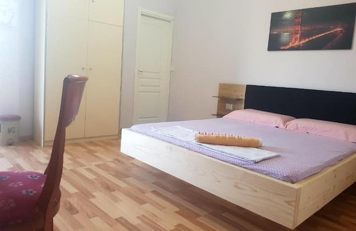 Beachside Retreat: Apartment With Private Beach - Orikum