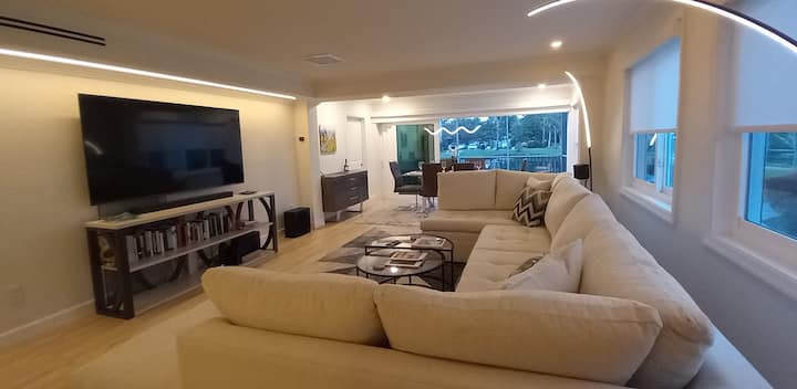 Contemporary Gem For Nudists - Land O' Lakes, FL