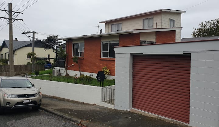 Sunny Warm House (3 Bedrooms-whole House) - Dunedin