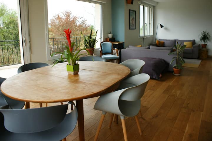 Notre Maison Sur La Colline. - Saumur