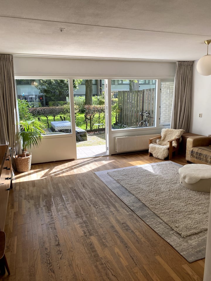 Central & Spacious Family Home - Purmerend