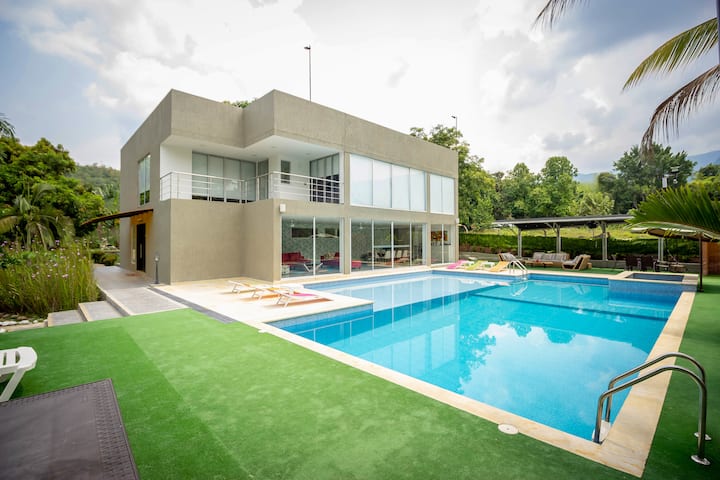 ¡Increíble Casa Campestre! - Melgar