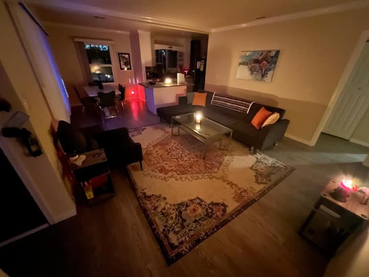 Private Room In Stylish Home | Pool & Office - Los Angeles, CA