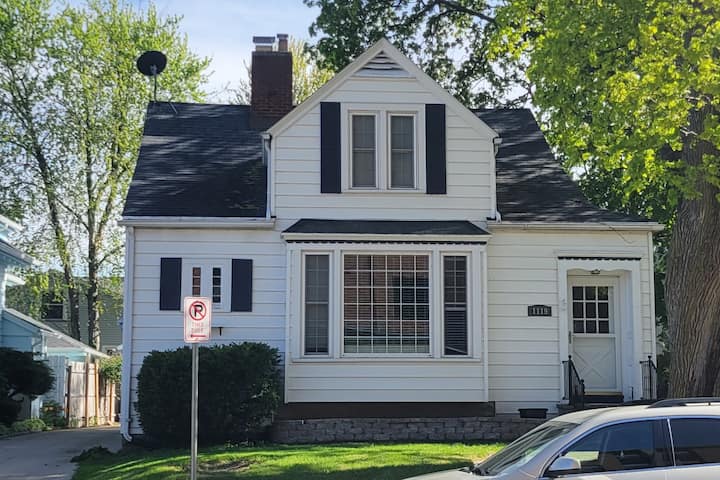 Oshkosh Eaa Getaway-entire Home - Oshkosh, WI