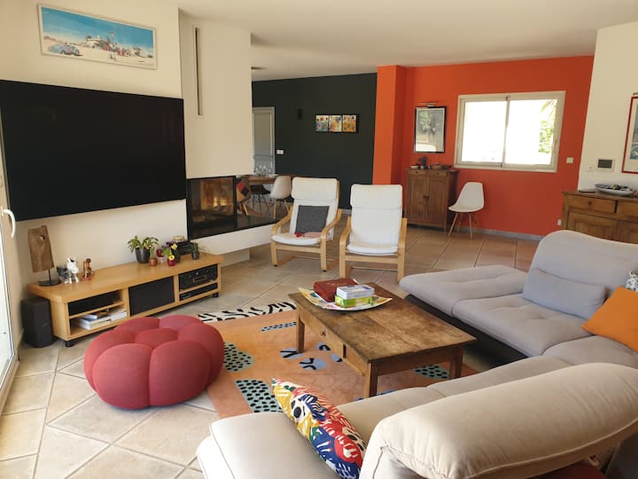 Villa Moderne Plain-pied Sans Vis-à-vis - Istres