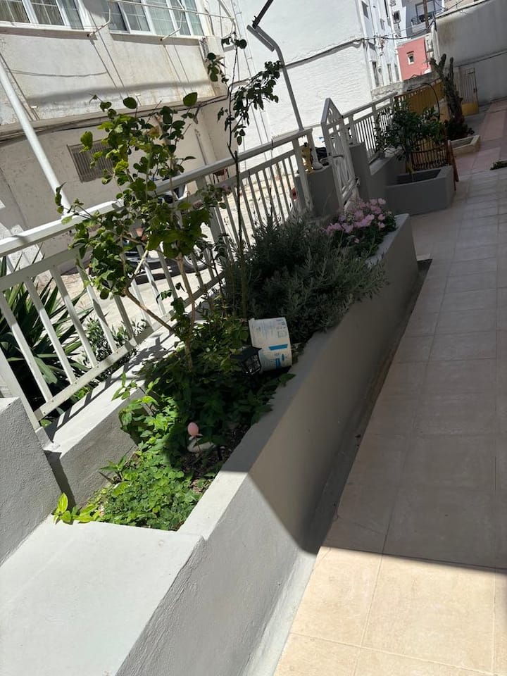 Rosi Rhodos - Rhodes Airport (RHO)