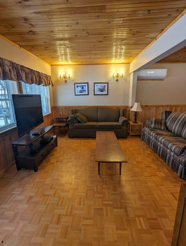 The Magnolia In Havelock (#6) - Campbellford