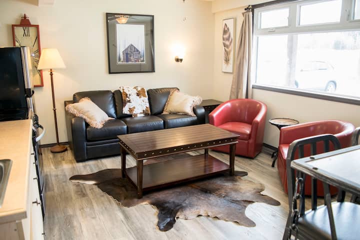 Yam 11 - 2 Bedroom With Bunks - Canmore