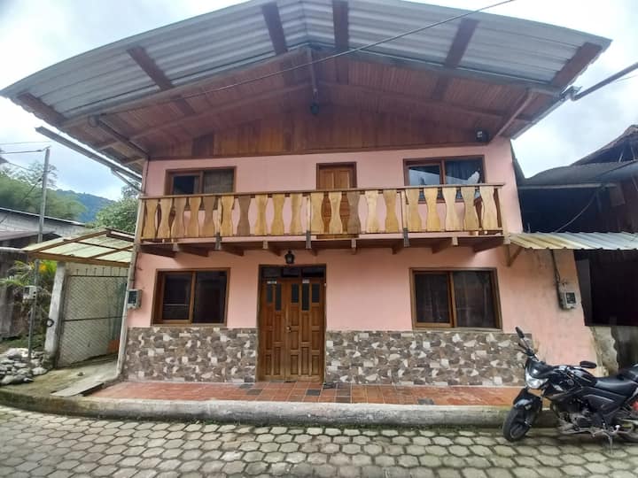 Jardin Secreto
1er Piso Entero Ideal Para Familias - Mindo Valley