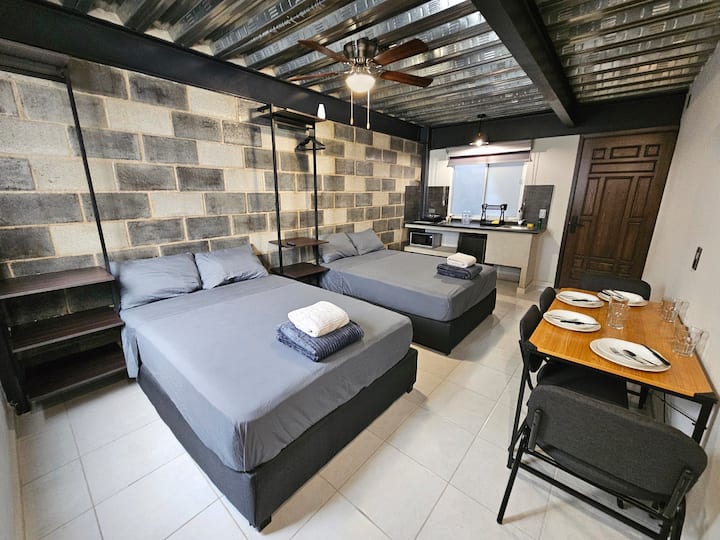 Depa 3 Loft 2 Personas, 2 Camas, Estacionamiento - Zapopan