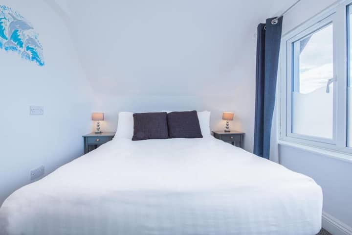 Pier Hotel Standard Double Room - Clacton-on-Sea