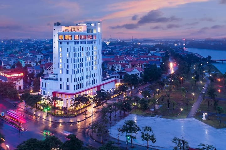 Khách Sạn X2 Vibe Việt Trì - Viet Tri