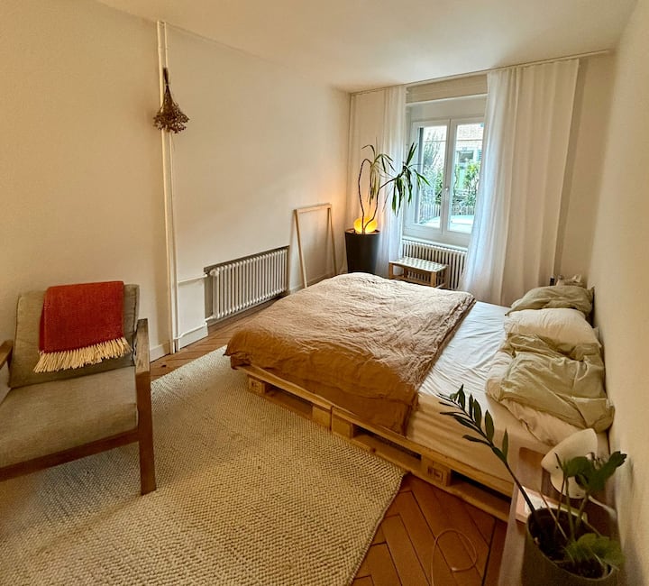 Cozy And Central Apartment - Zürich