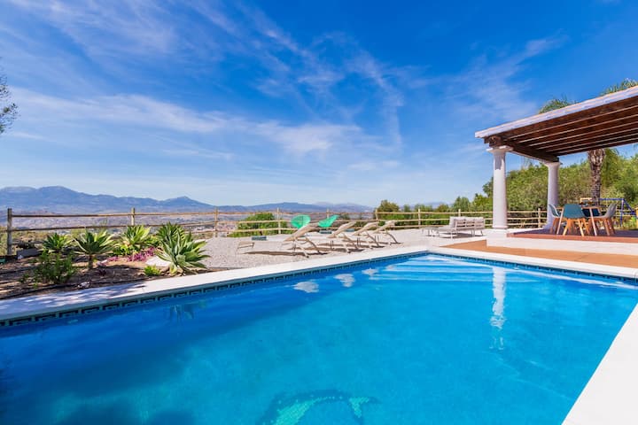 Ayma Casa Azul - Coín