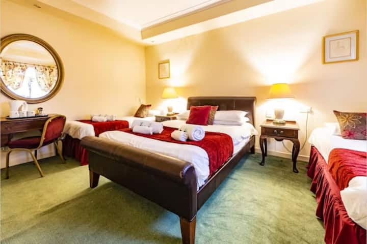 Paddington House Hotel Standard Triple Room - Warrington