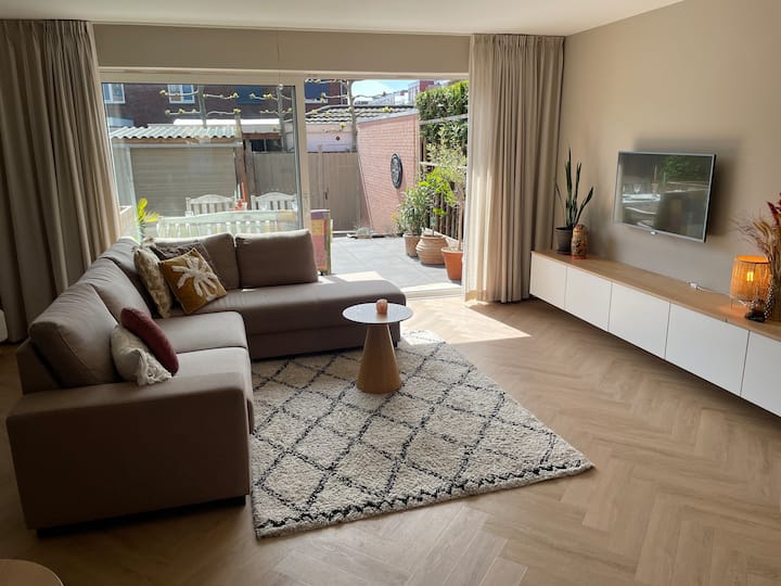 Fijn Familiehuis In Heerlijke Wijk - Zaltbommel