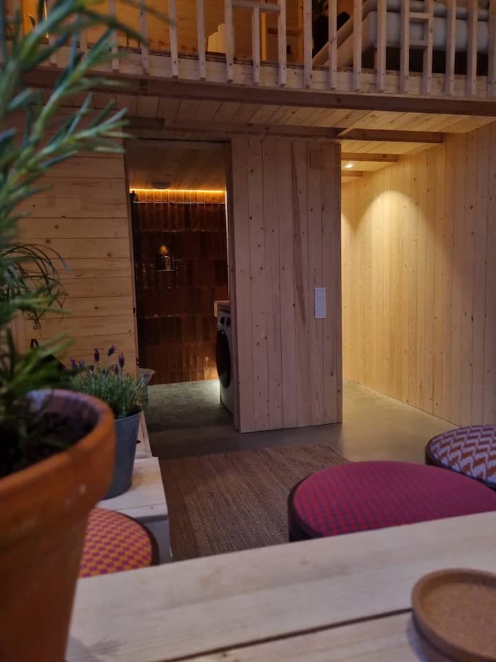 Modern Cozy Cabin. #Johannesredcabin - Tumba