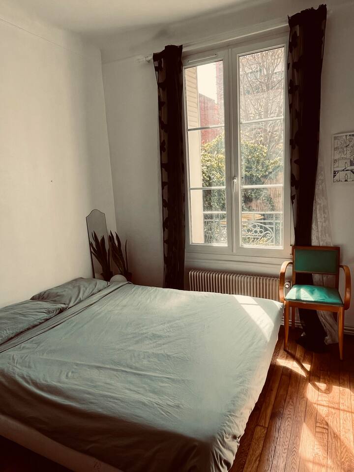 Appartement 2 Pièces Montmartre - Ibis Styles Paris Batignolles