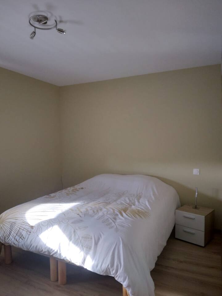 Chambre Beige - Paray-le-Monial