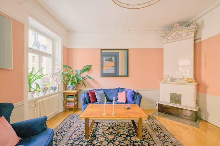 Full-floor Flat With Balcony - Stockholm
