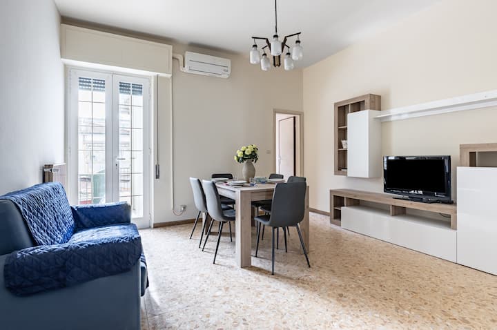 Viareggio - Spacious Apartmente Near The Beach! - Viareggio