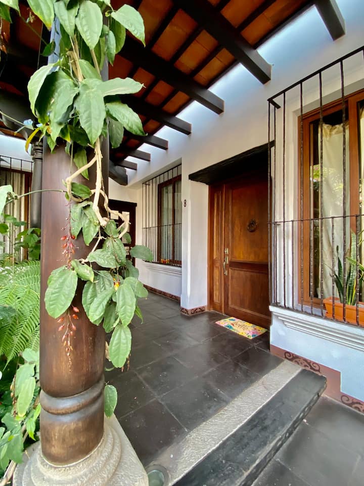 The Villa - Santiago Sacatepéquez