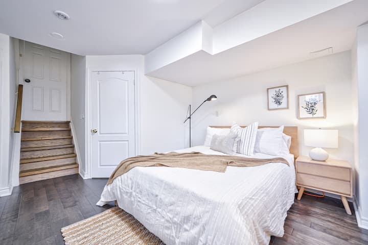 Toronto Vacation Beach Love/cleancozy/bay/bus/park - Toronto