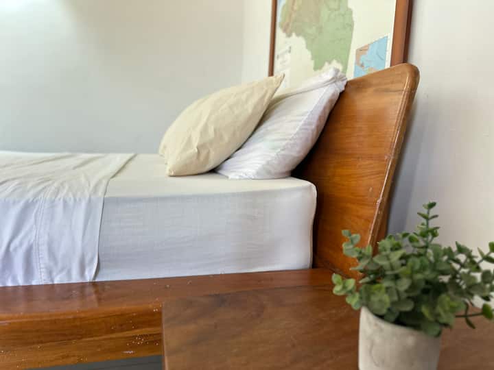 Room With Private Balcony In Rodadero Santa Marta - Santa Marta, Colombia
