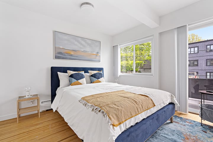 Westwind Suite Three - Convenient & Comfy Studio - Vancouver