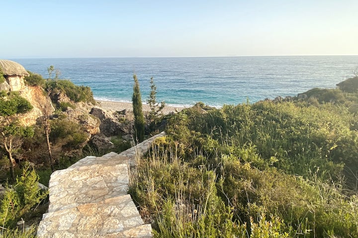 Small Villa For Beach Lovers &Family,250 M Walking - Dhërmi