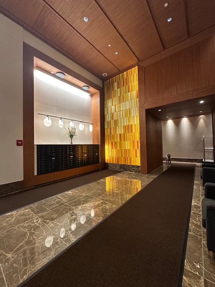 Stylish & Modern Luxury Rental In Heart Of Nyc - State of New York