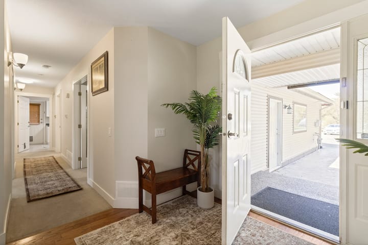 Serene Ranch Retreat Near Fort Langley: 2br, Pets+ - Trinity Western University