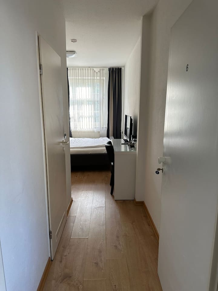 Room 6 - Augsburg