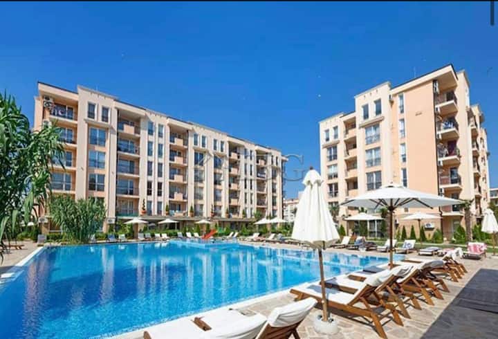 Sunny Beach Appartement 6 Pers Avec Piscine - Nesebyr